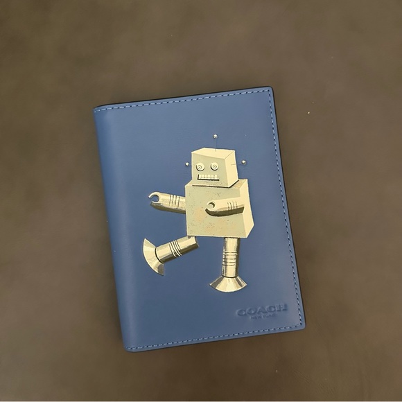Coach | Bags | Nwt Coach Passport Case In Signature Canvas With Robot ...